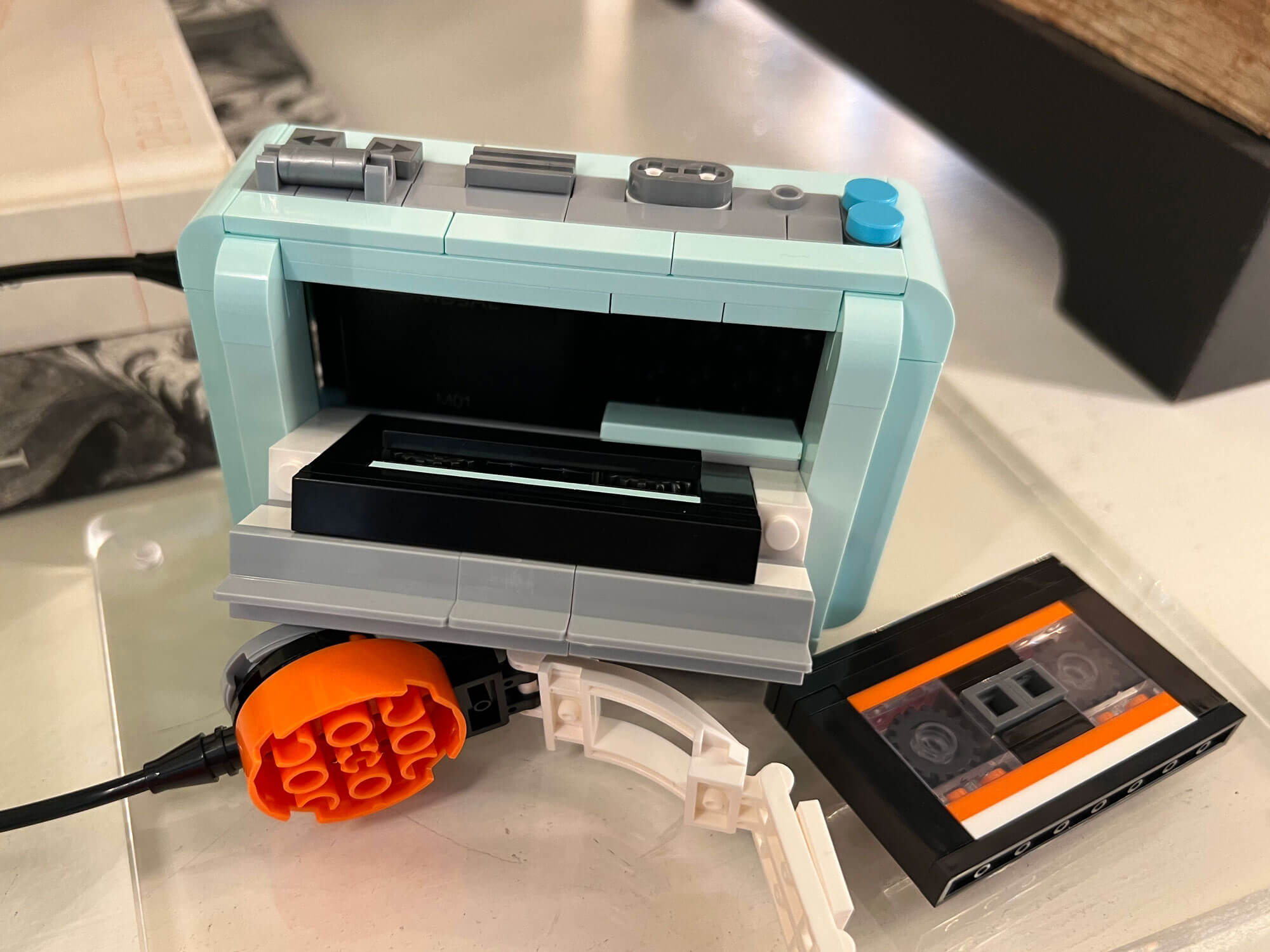 Act2Art | LEGO Retro Radio Upgrade - 1970s Charm with 2020s Technology